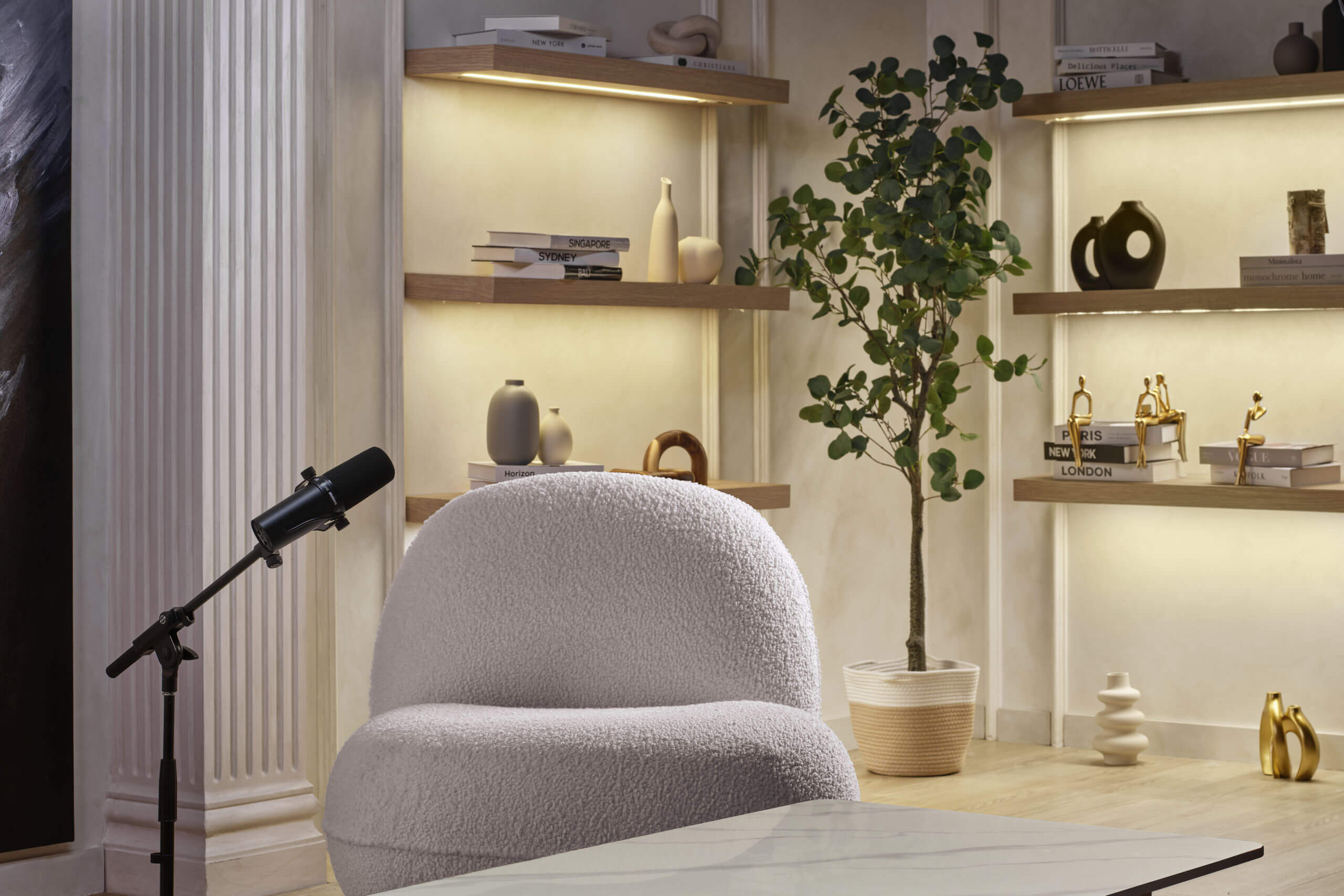 Podcast Studio Singapore. Rent now - Poddster