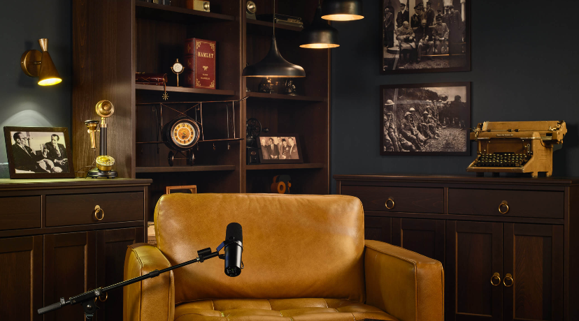 Podcast Studio Singapore. Rent now - Poddster